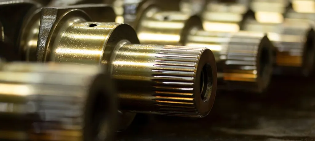 Internal & External Spline Cutting Services | Precision Gears, Inc.